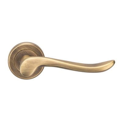 Verdun Lever Door Handle on Round Rose - Atlantic Timber